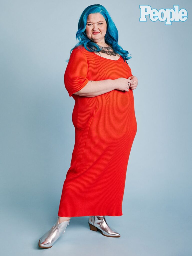 From Extreme Weight to Digital Fame: One Woman’s 200-Pound ...