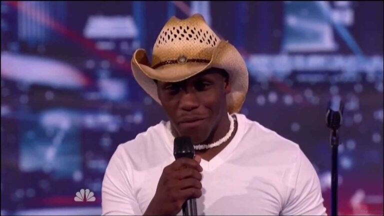From the Streets to the Stage: The Small-Town Country Singer Who ...