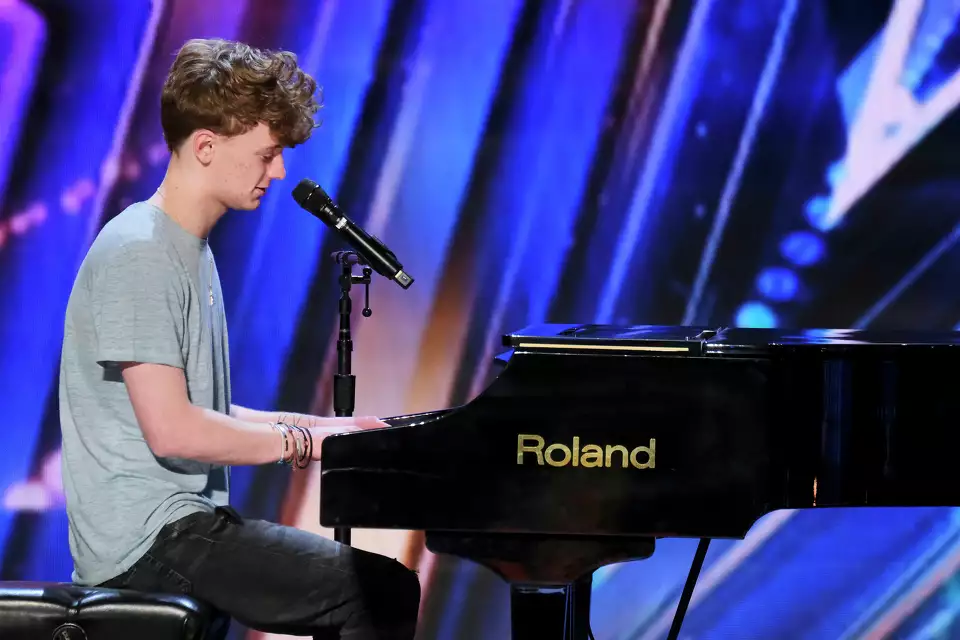 Simon Stopped Him Mid-Song, Then He Shared a Secret That Shocked ...